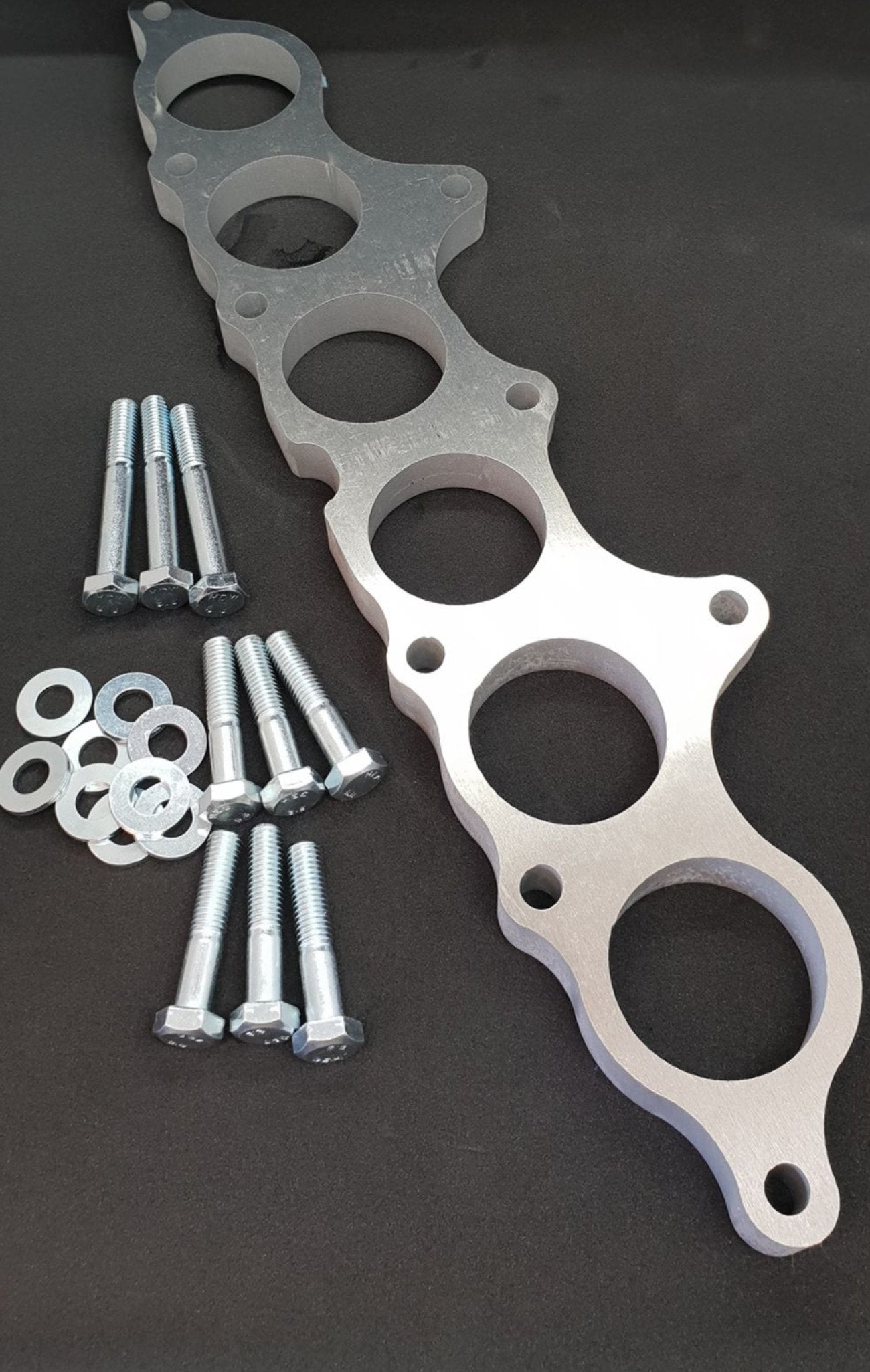 RB25-Det & Neo-Det 16mm Plenum Spacer for power and performance upgrad